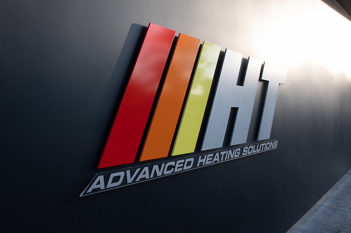 Cartridge heaters and self-regulating PTC heaters - HTSpA